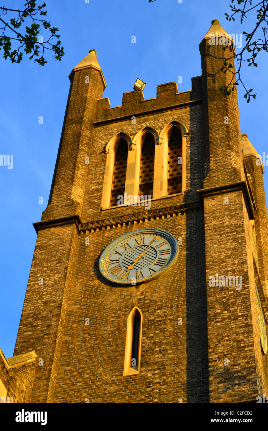 Holy Trinity Brompton (CoE), Knightsbridge, London, UK ARTIFEX LUCIS ...