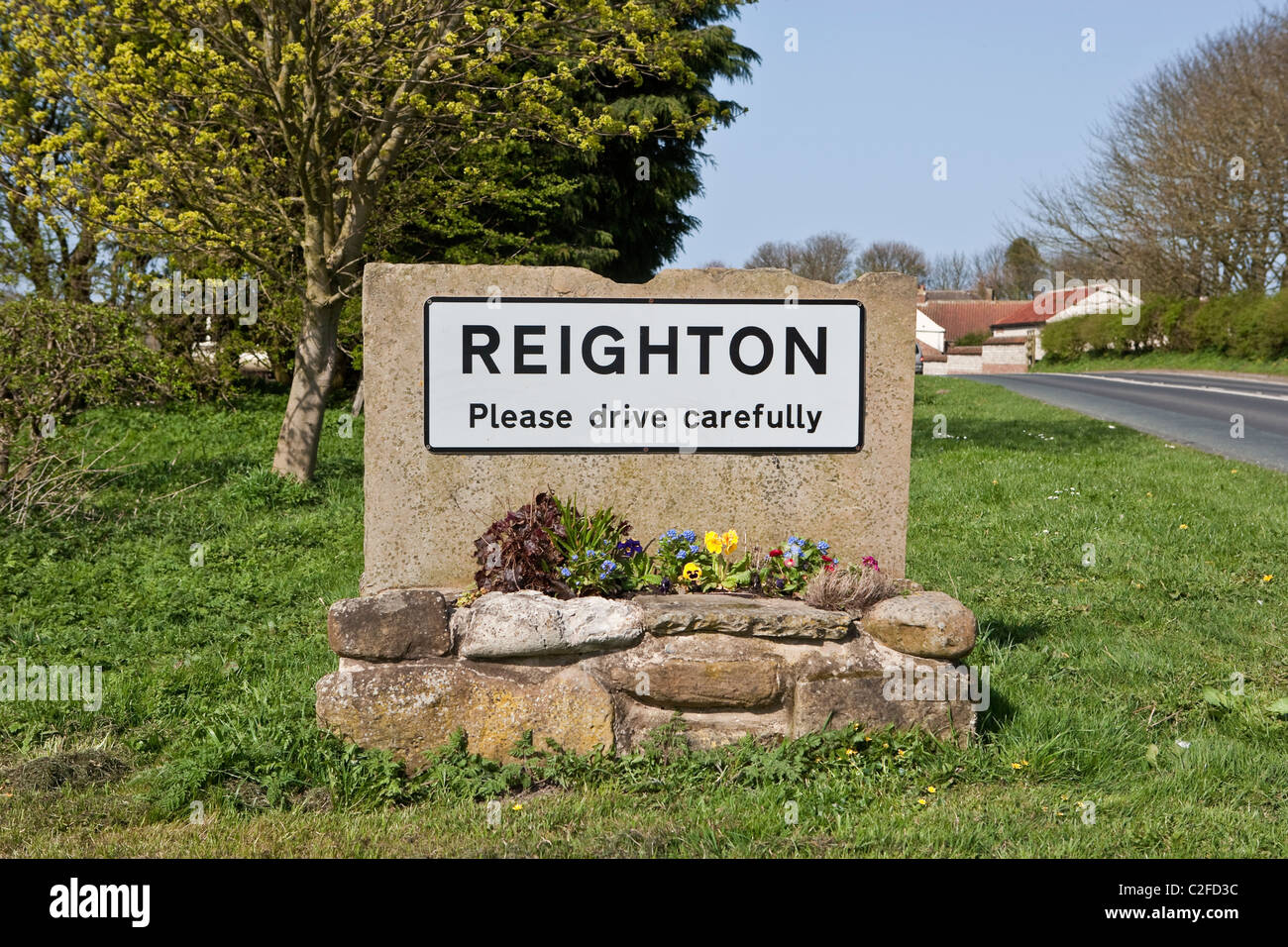 Boundary Signs High Resolution Stock Photography and Images - Alamy