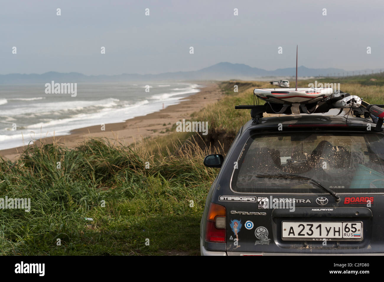 Cars beach in summer hi-res stock photography and images - Alamy