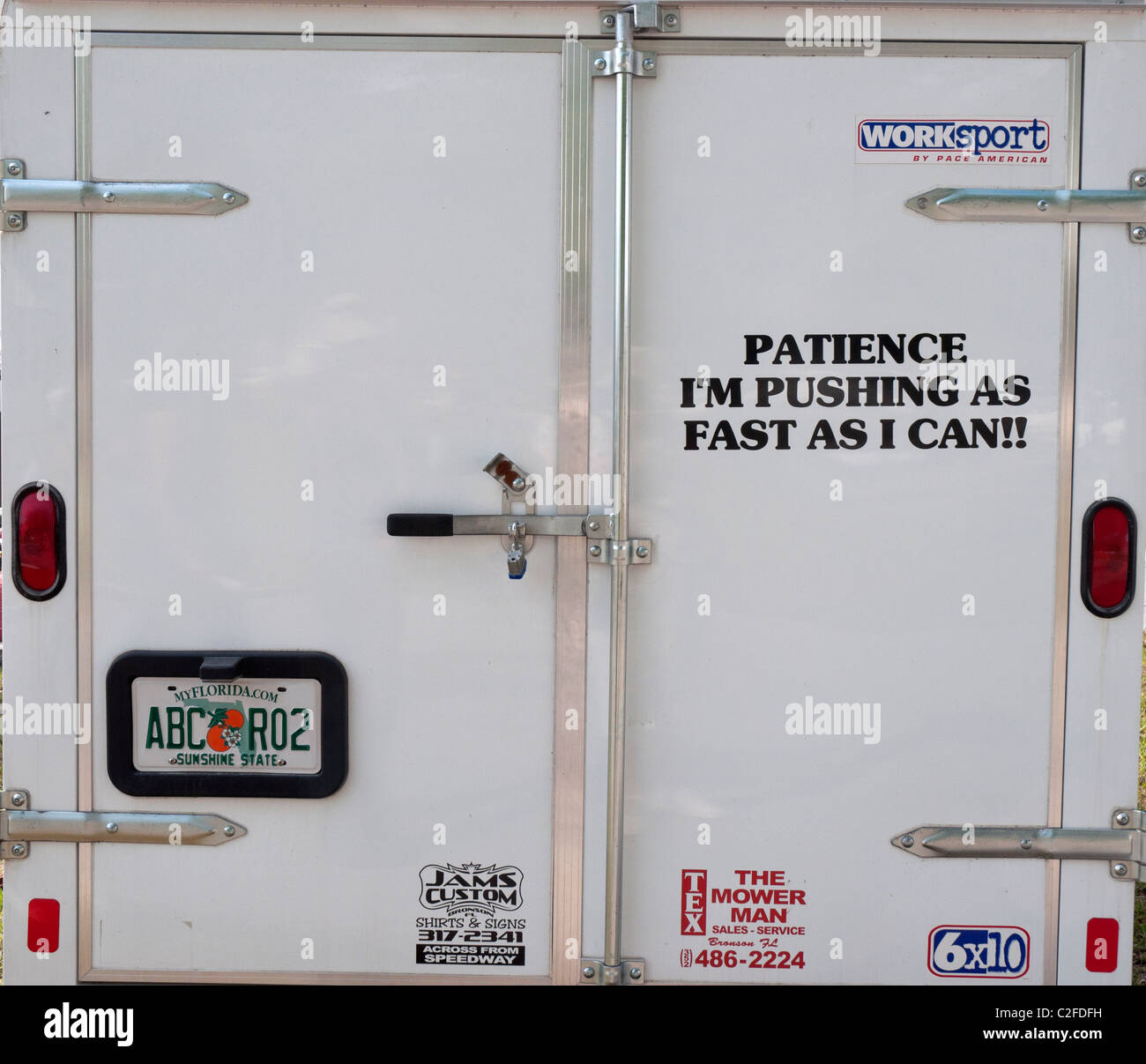 Funny florida signs hi-res stock photography and images - Alamy