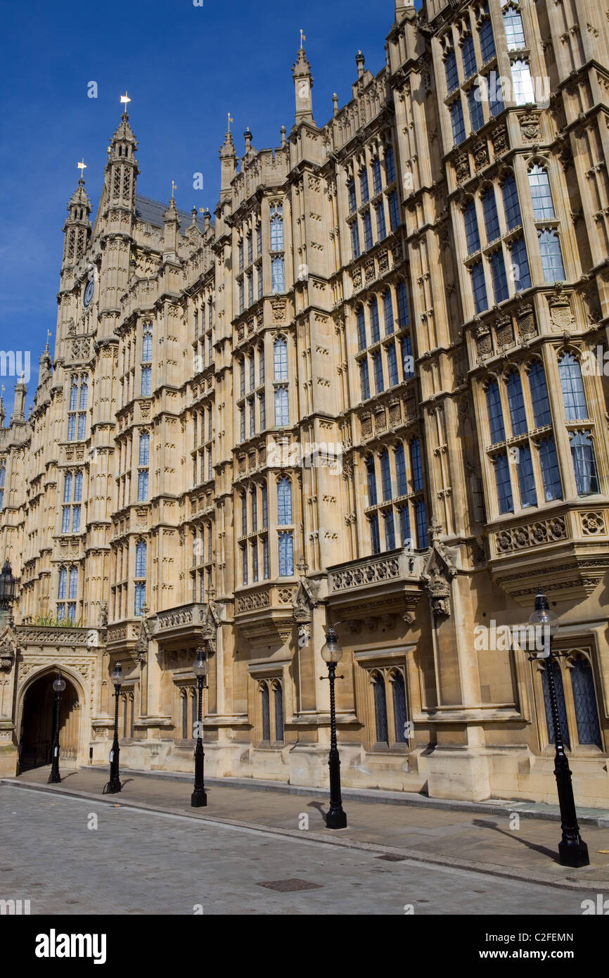 London, government houses of the Parliament in westminster Stock Photo ...