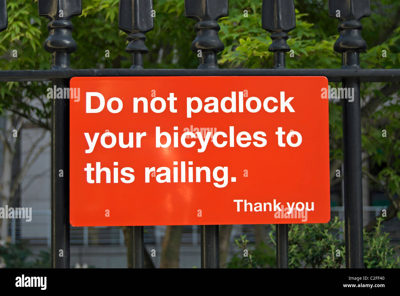 No cycles sign hi-res stock photography and images - Alamy