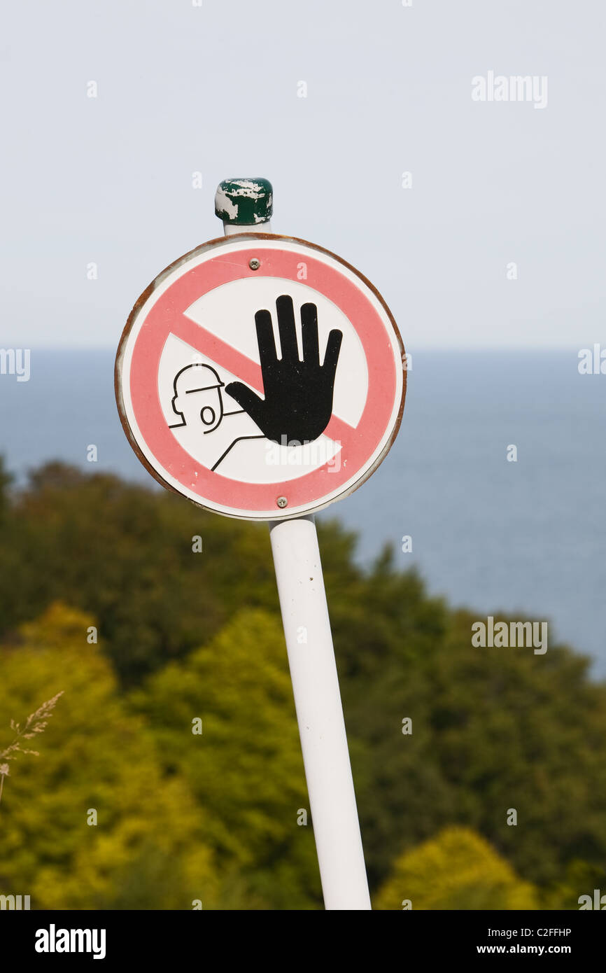 Keep out symbol image hi-res stock photography and images - Alamy