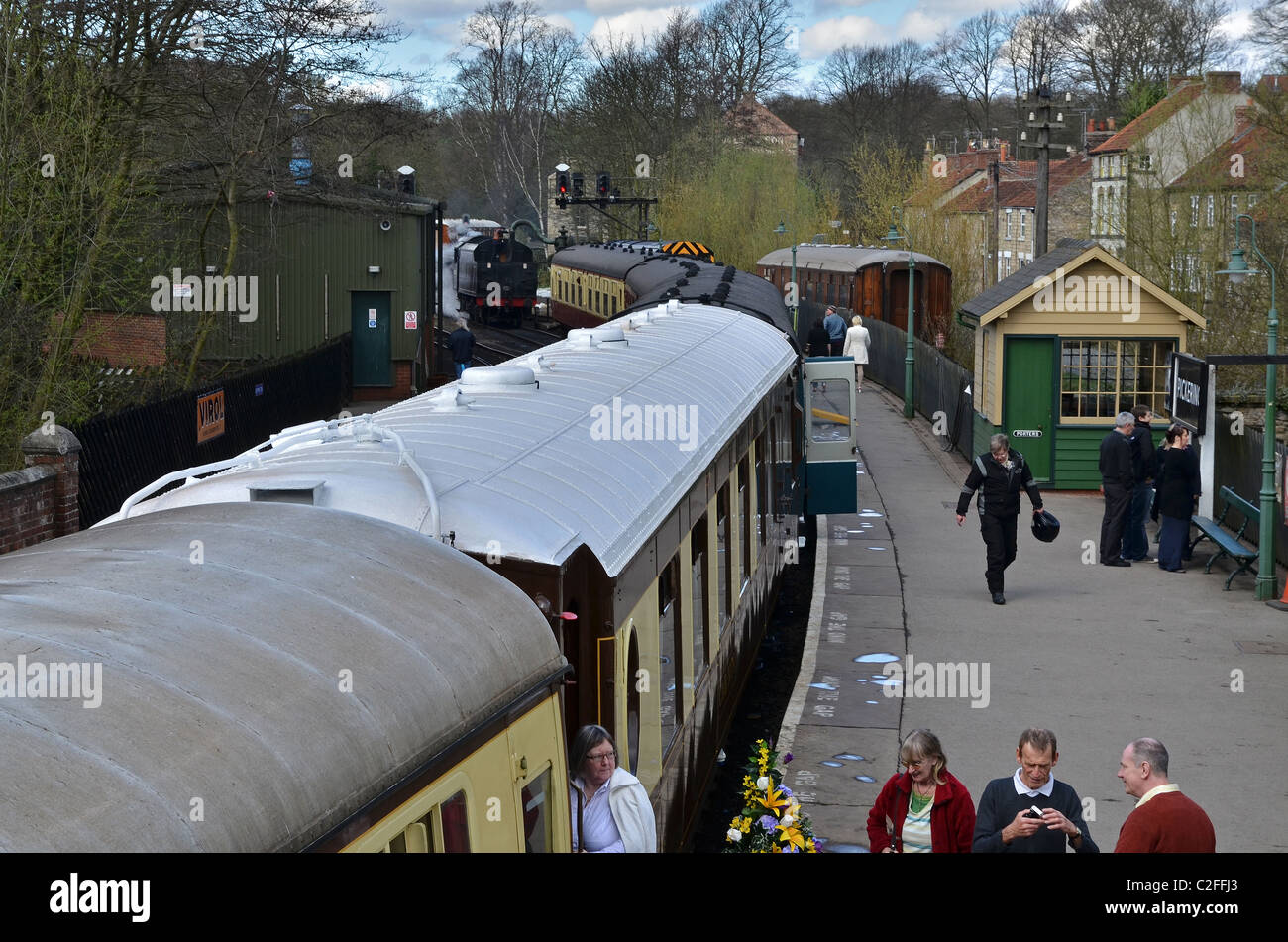 Pullman carriage dining hi-res stock photography and images - Alamy