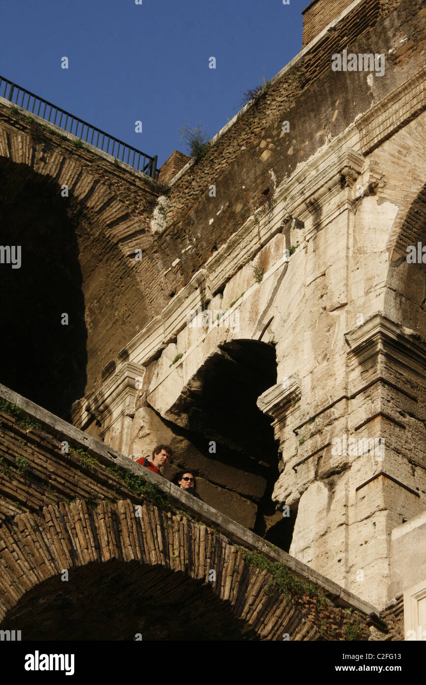 the colosseum coliseum amphitheatre wall facade, rome Stock Photo - Alamy