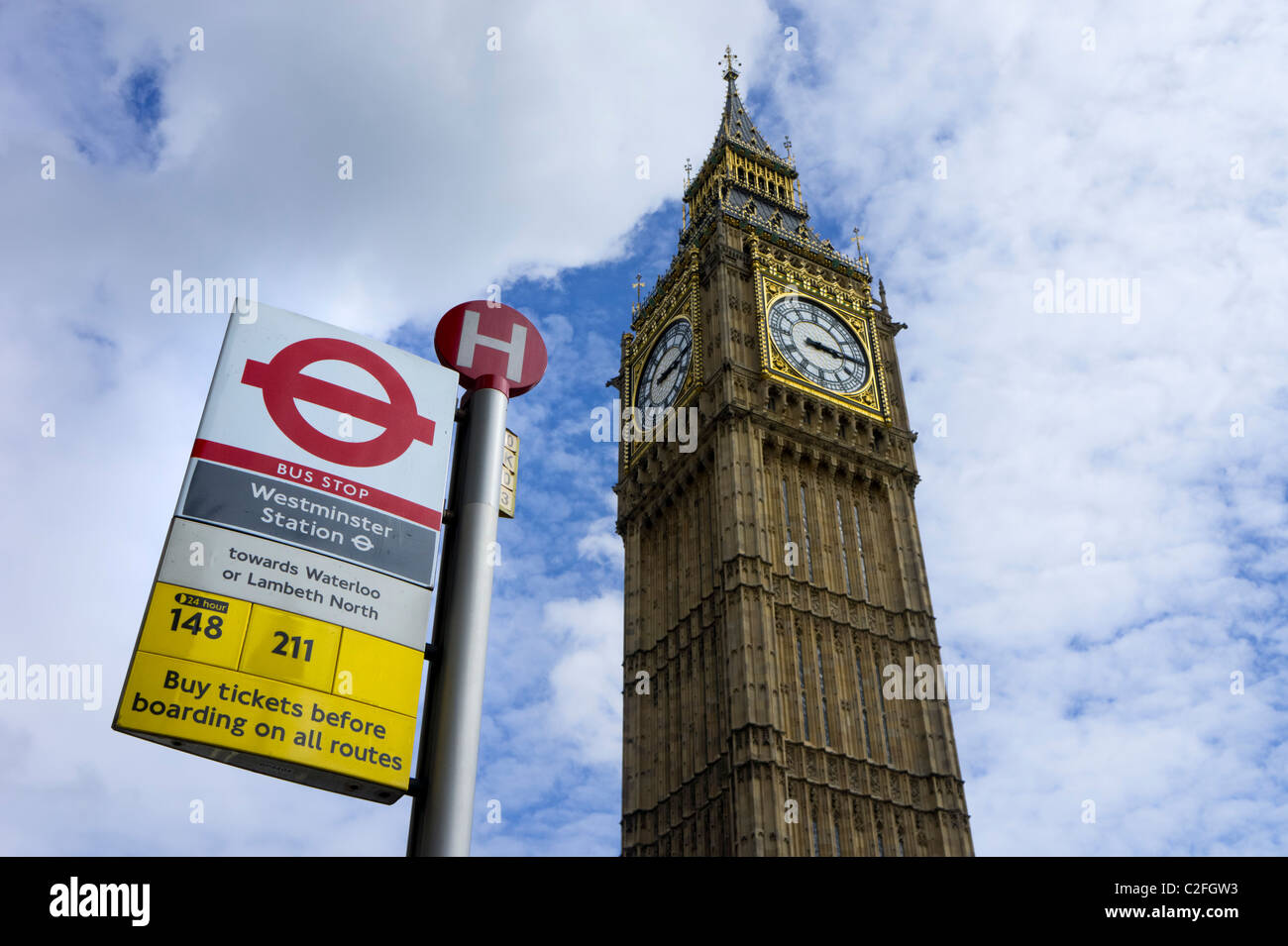 Big ben and bus stop sign hi-res stock photography and images - Alamy