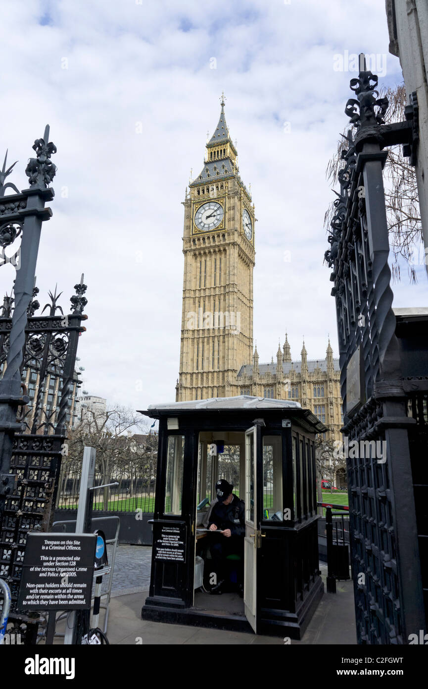 Police booth hi-res stock photography and images - Alamy