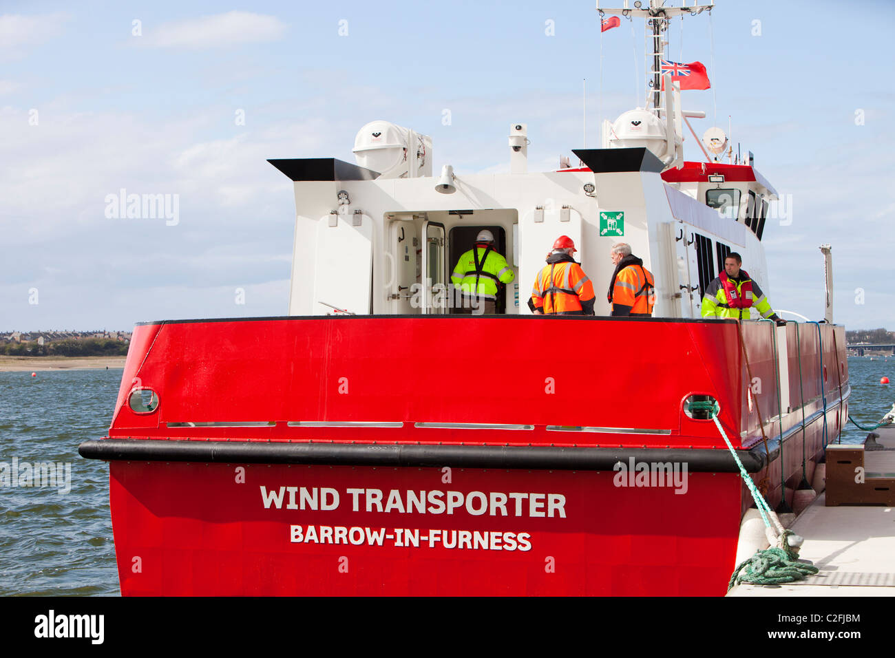 Walney wind farm boat hi-res stock photography and images - Alamy