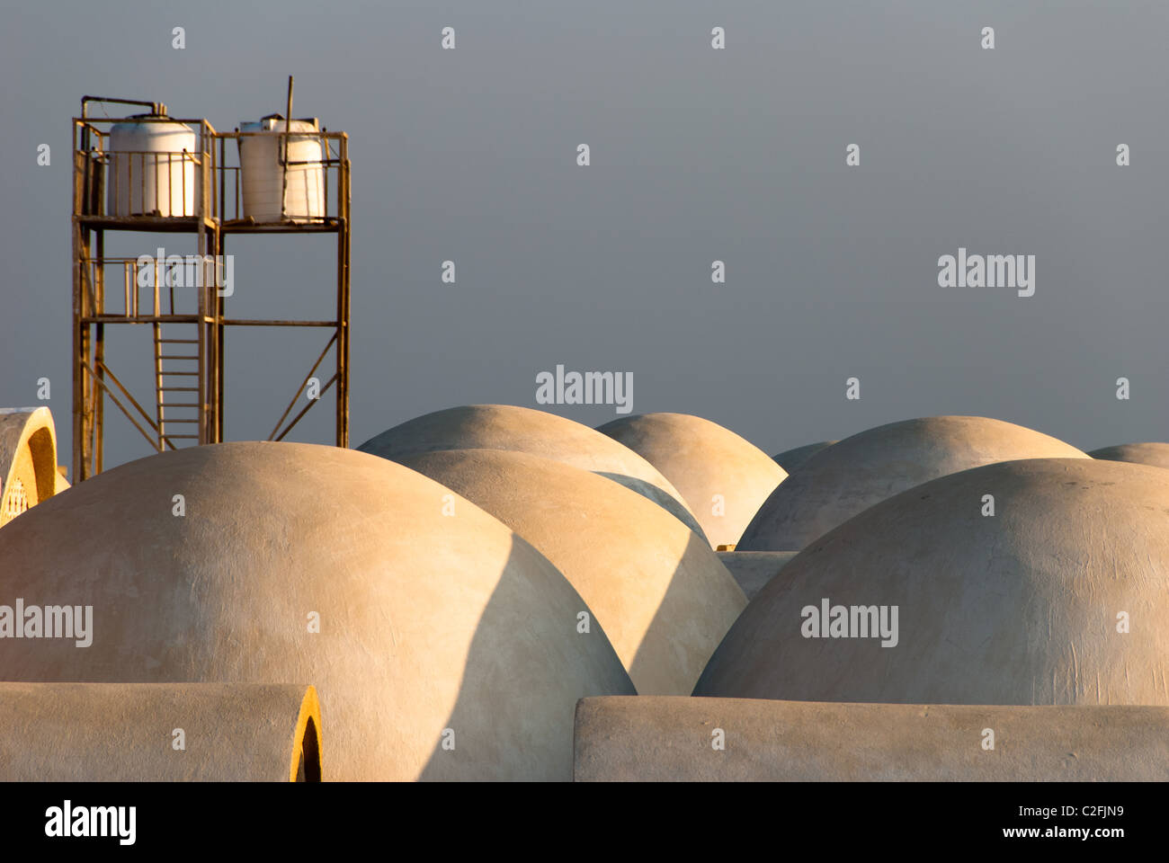 Buildings water tower roof hi-res stock photography and images - Alamy