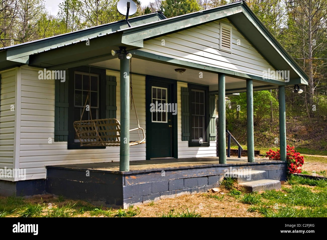 Small front door hi-res stock photography and images - Alamy