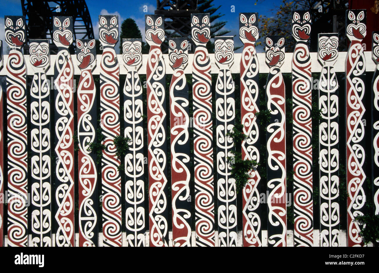 Maori patterns hi-res stock photography and images - Alamy