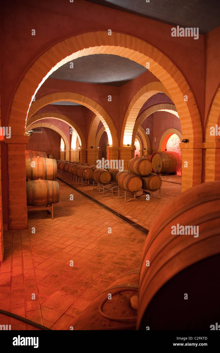 Arch barrels hi-res stock photography and images - Alamy