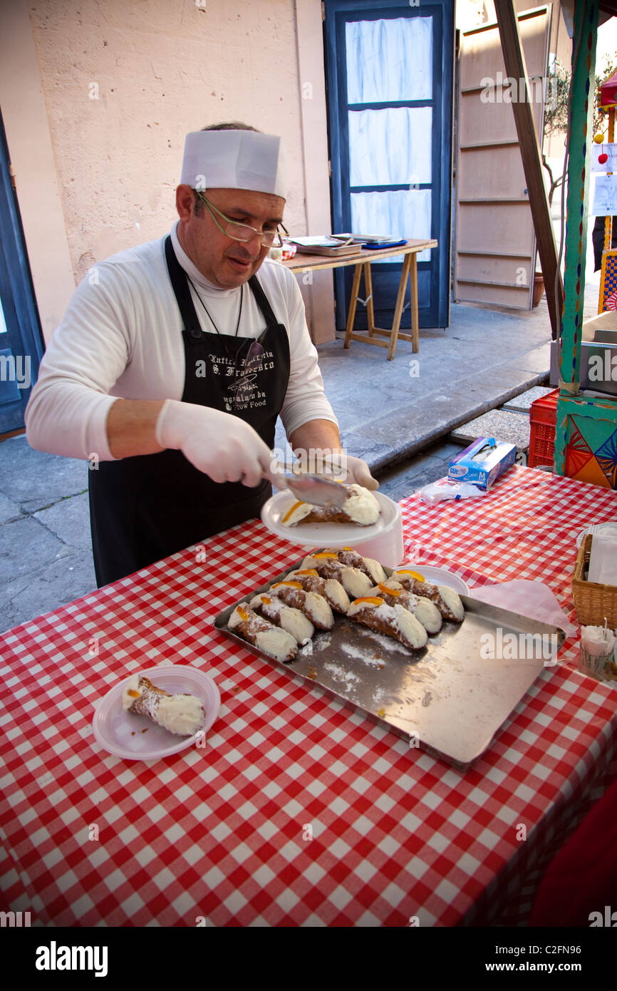 Street food from the Antica Focacceria "Old Bread Shop" in Palermo ...