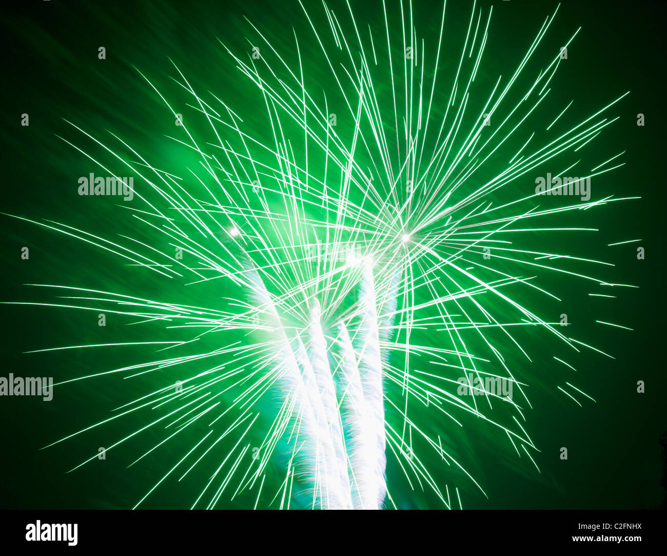 Colourful firework display hi-res stock photography and images - Alamy