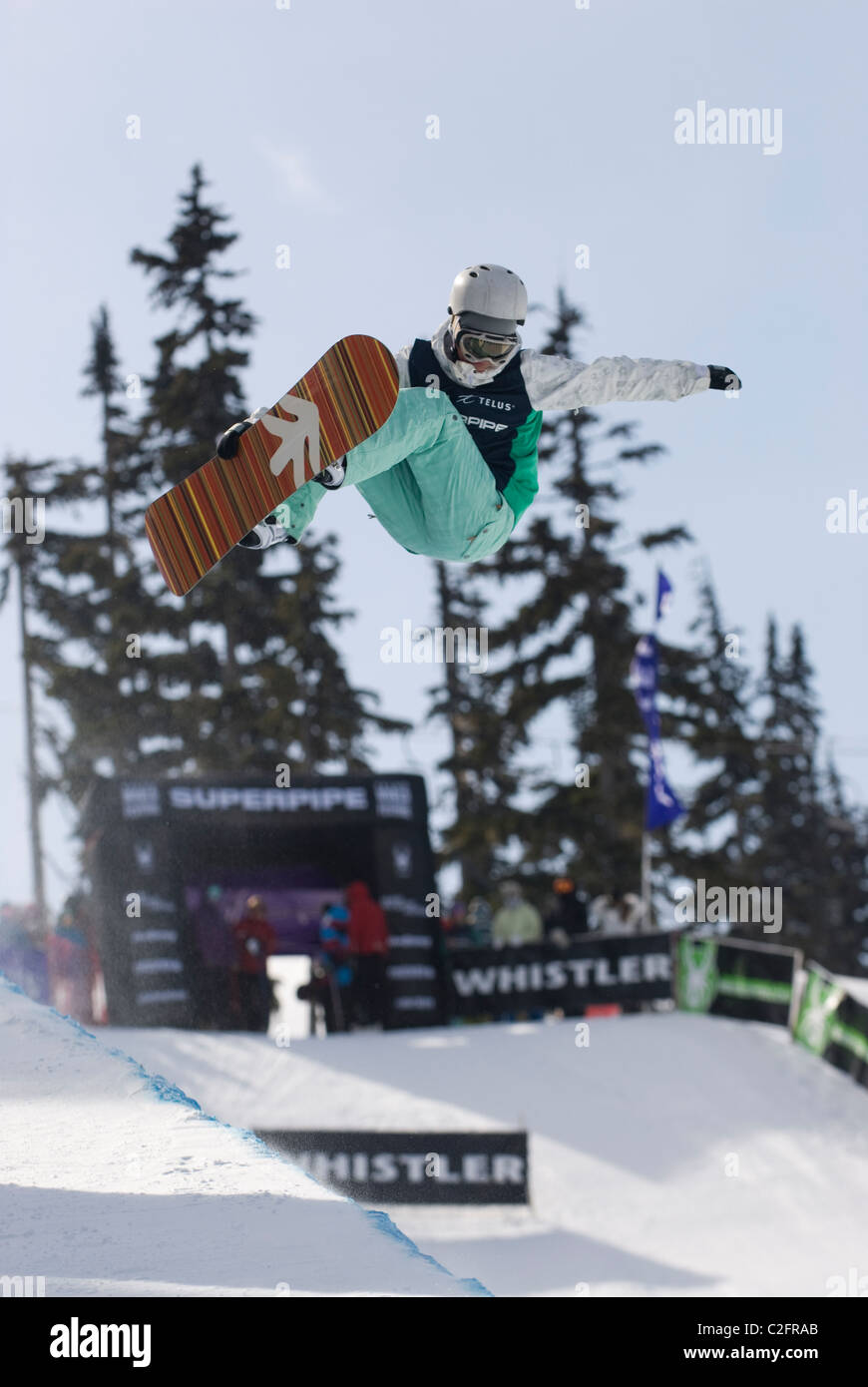 Snowboarder in half pipe competition hi-res stock photography and ...