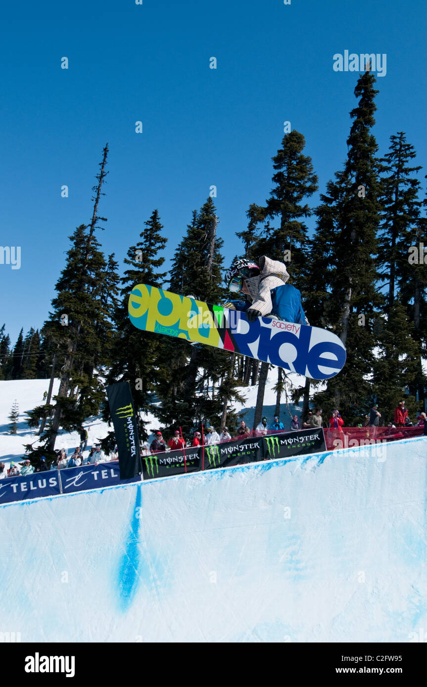 Half pipe hi-res stock photography and images - Alamy