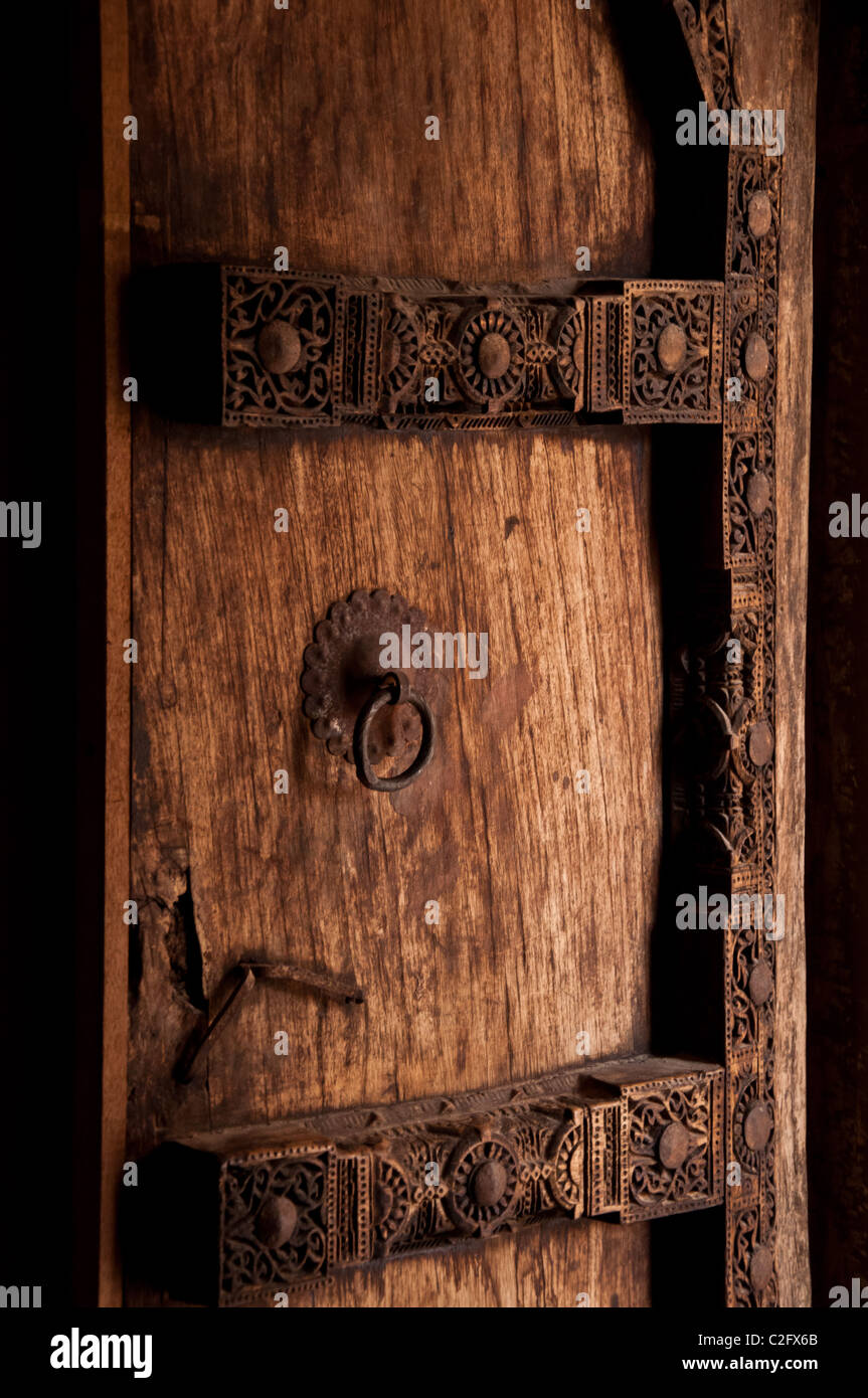 Old wooden door, Amber fort, Jaipur, India Stock Photo - Alamy
