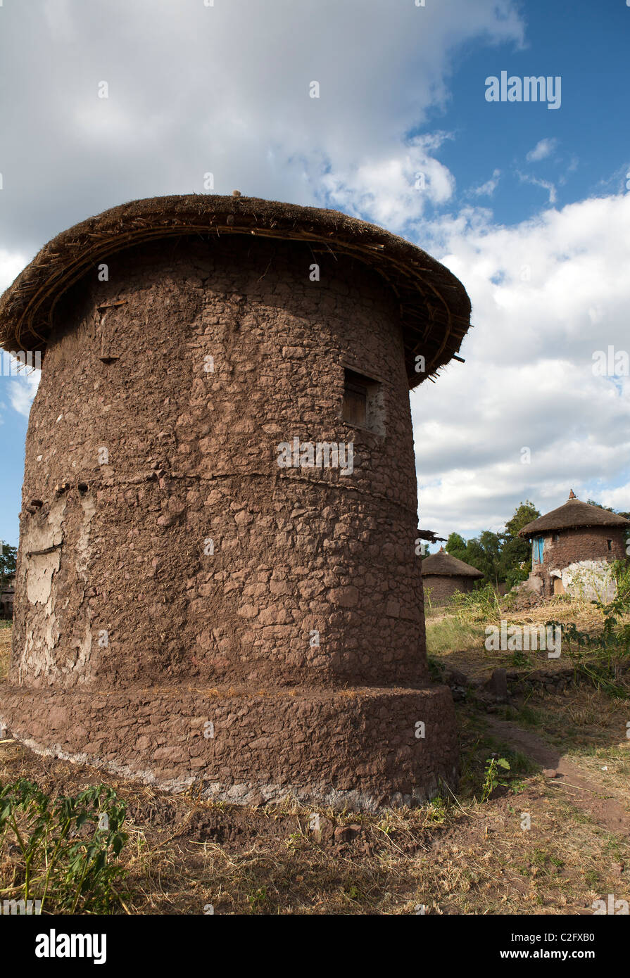 Two storey tukul hut in lalibela hi-res stock photography and images ...