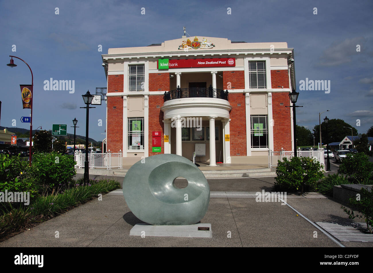 Old Post Office Building and Maori Anchor Sculpture, Belmont Road ...