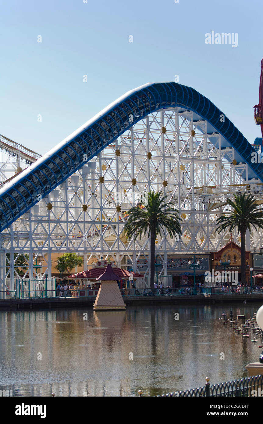 Roller coaster disneyland amusement park hi-res stock photography and ...