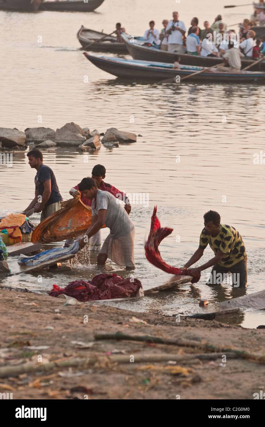 Washing in ganges river hi-res stock photography and images - Alamy