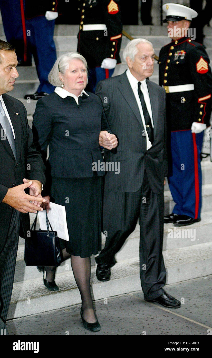 Brooke astor hi-res stock photography and images - Alamy