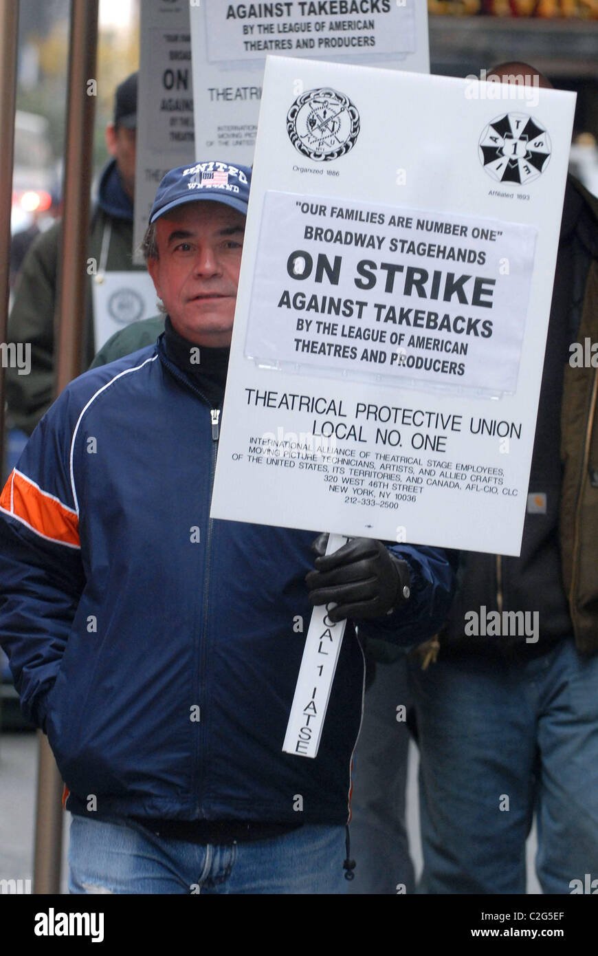 Stagehands usa hi-res stock photography and images - Alamy