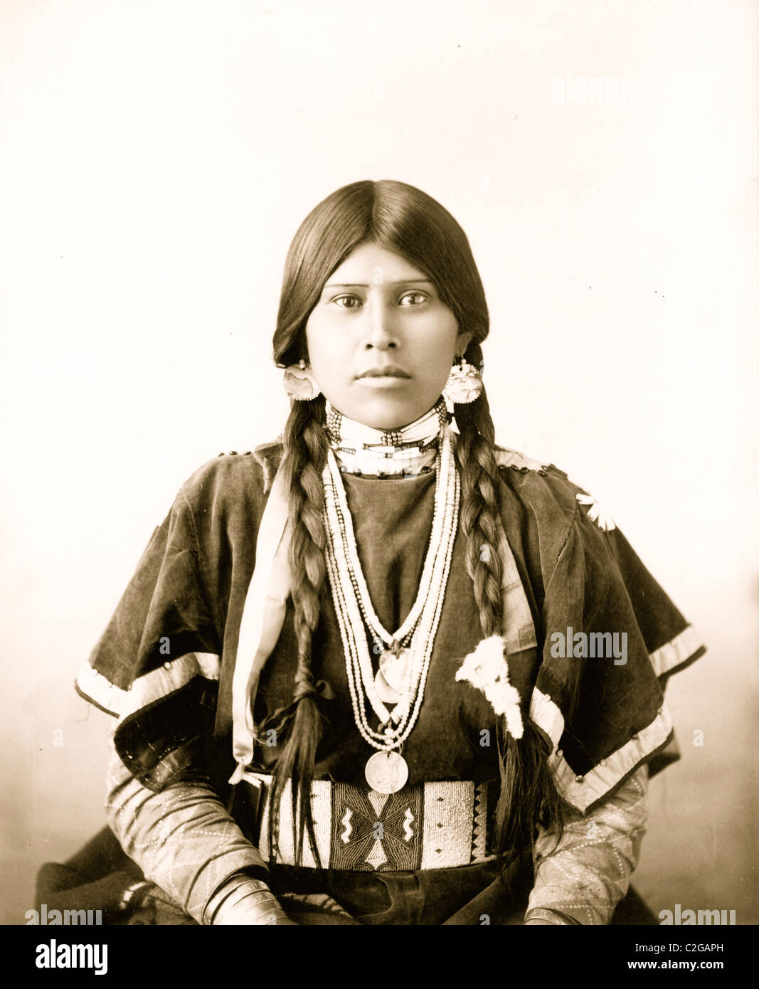 Yakima indian hi-res stock photography and images - Alamy