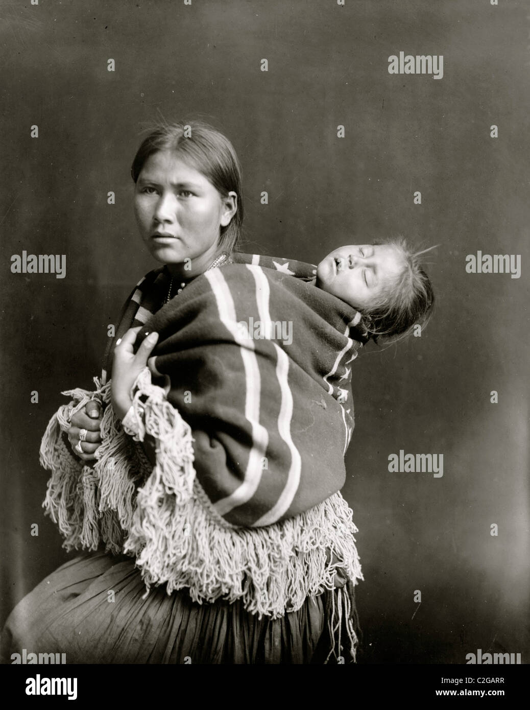 Papoose native american hi-res stock photography and images - Alamy