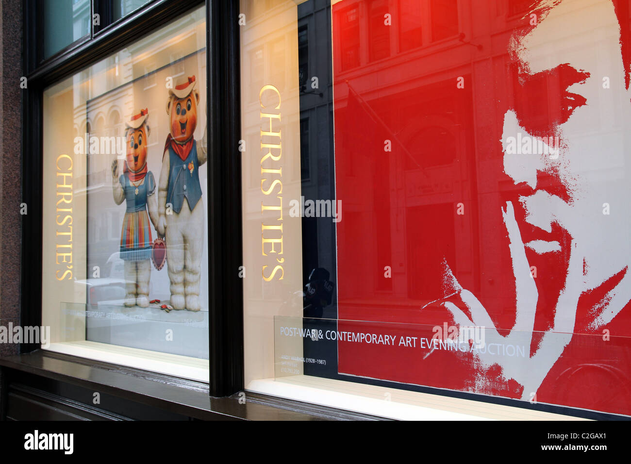 Christie's auction hi-res stock photography and images - Alamy