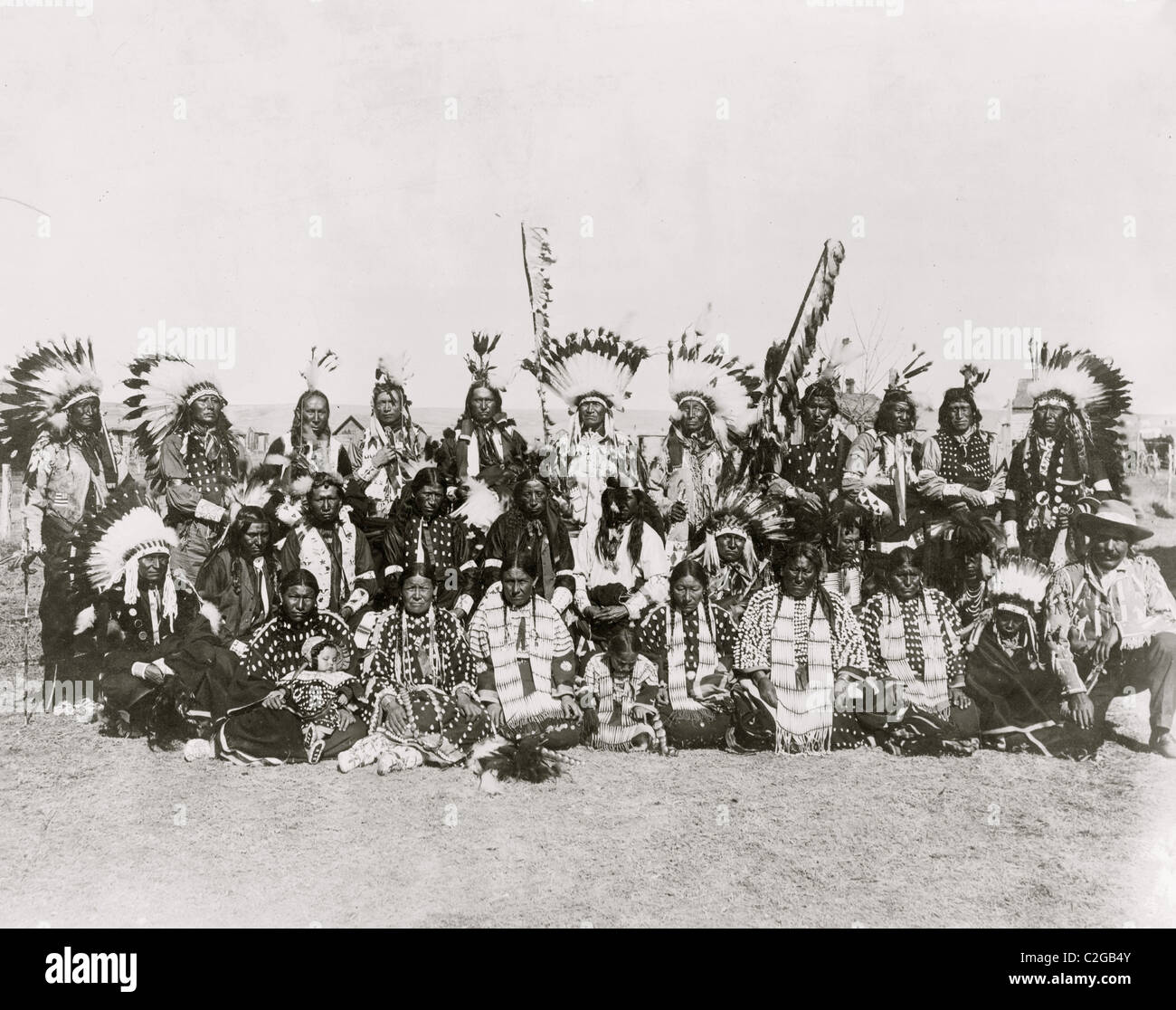 Sioux indians hi-res stock photography and images - Alamy
