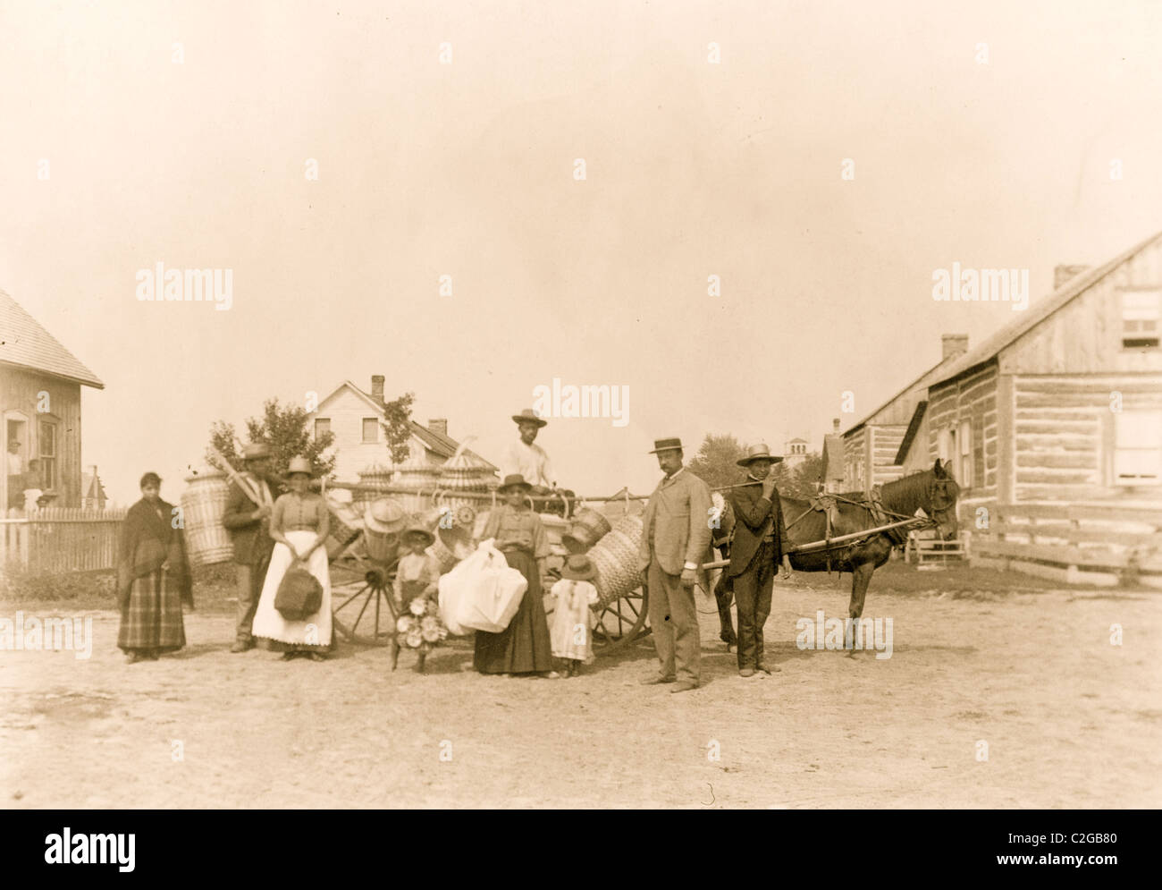 Trading with native americans hi-res stock photography and images - Alamy