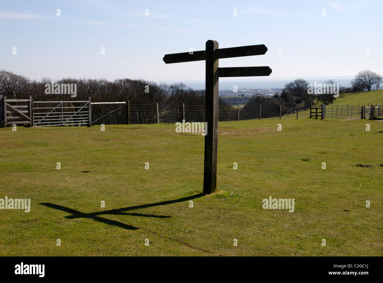 Signpost silhouette hi-res stock photography and images - Alamy