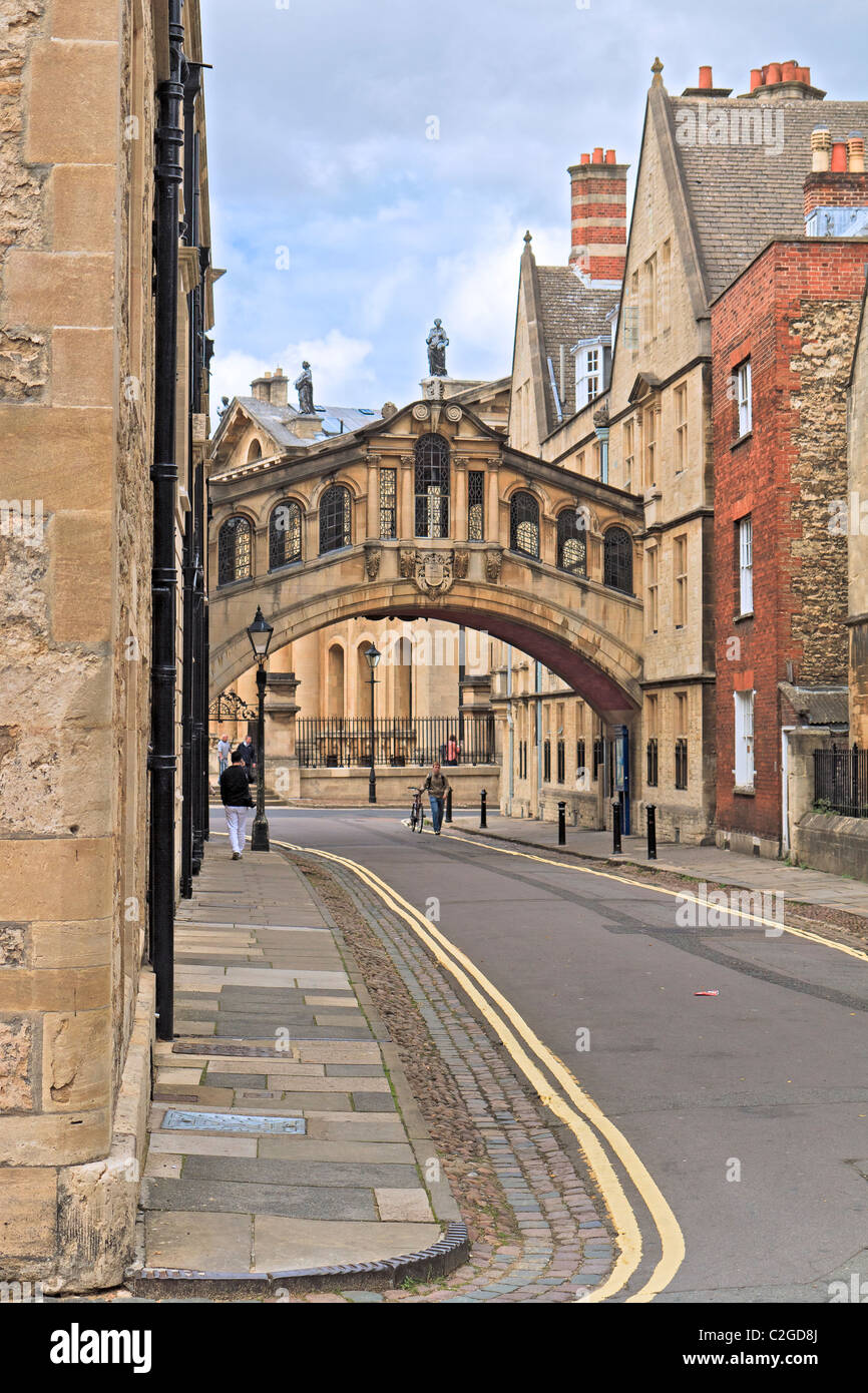 Oxford vertical hi-res stock photography and images - Alamy