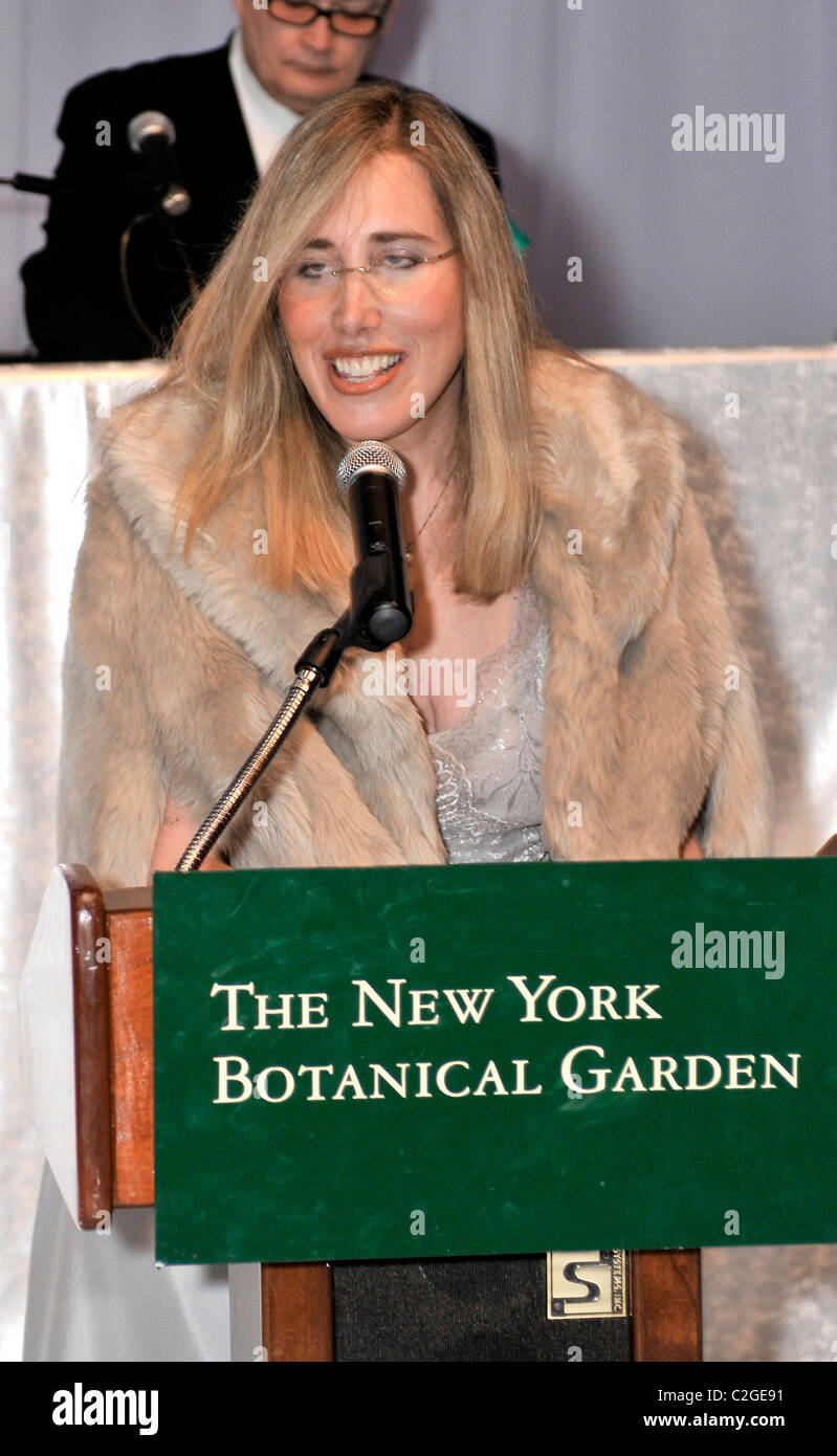 Jennifer Rominiecki The New York Botanical Garden's Winter Wonderland ...