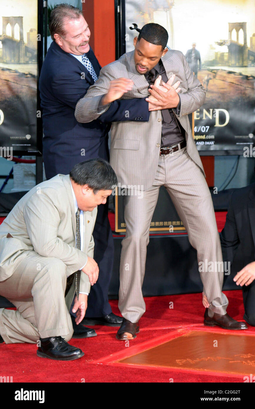 Will Smith Will Smith Handprint and Footprint Ceremony at Grauman's ...