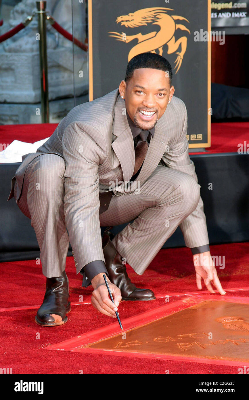 Will Smith Will Smith Handprint and Footprint Ceremony at Grauman's ...