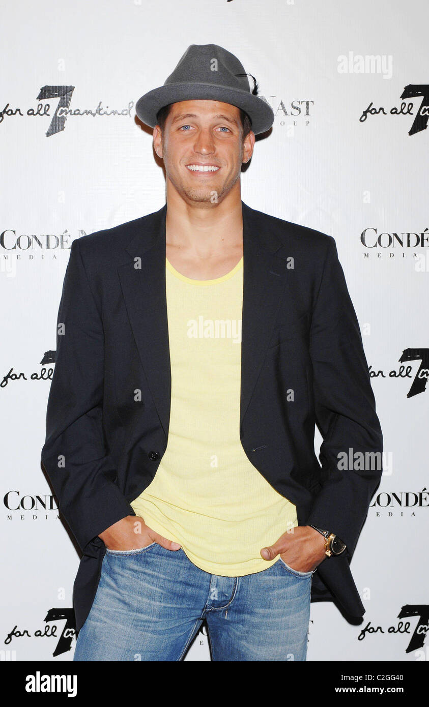 Albert Reed '7 For All Mankind' celebrates the opening of their first ...