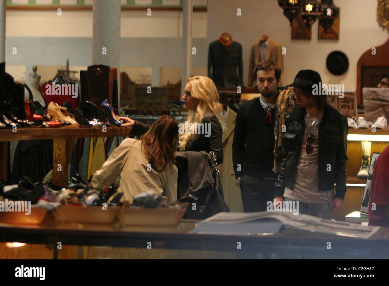 Lindsay Lohan shops at American Rag in West Hollywood with friends Los ...