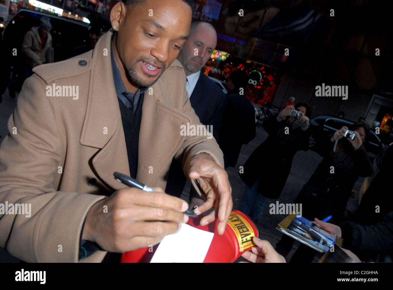 Will Smith arrives at ABC Studios in a coat he would later donate to ...