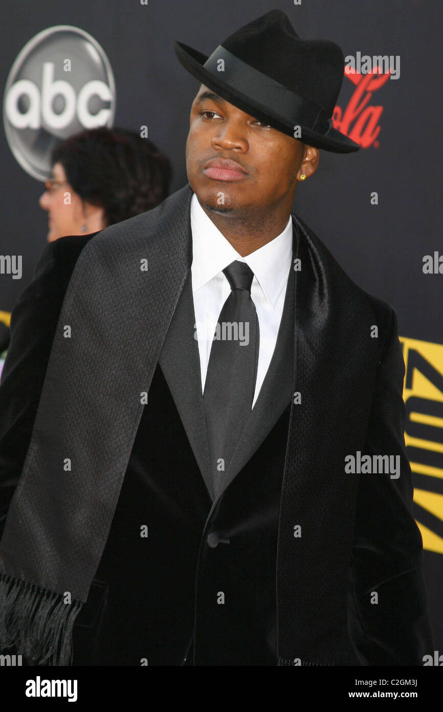 Ne-Yo 2007 American Music Awards held at the at the Nokia Theatre ...