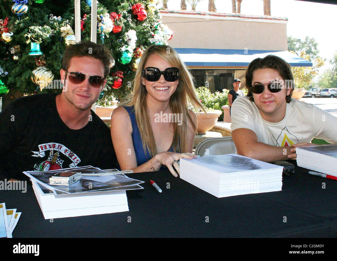 Josh Duhon, Julie Marie Berman and Bradford Anderson of ABC's 'General ...