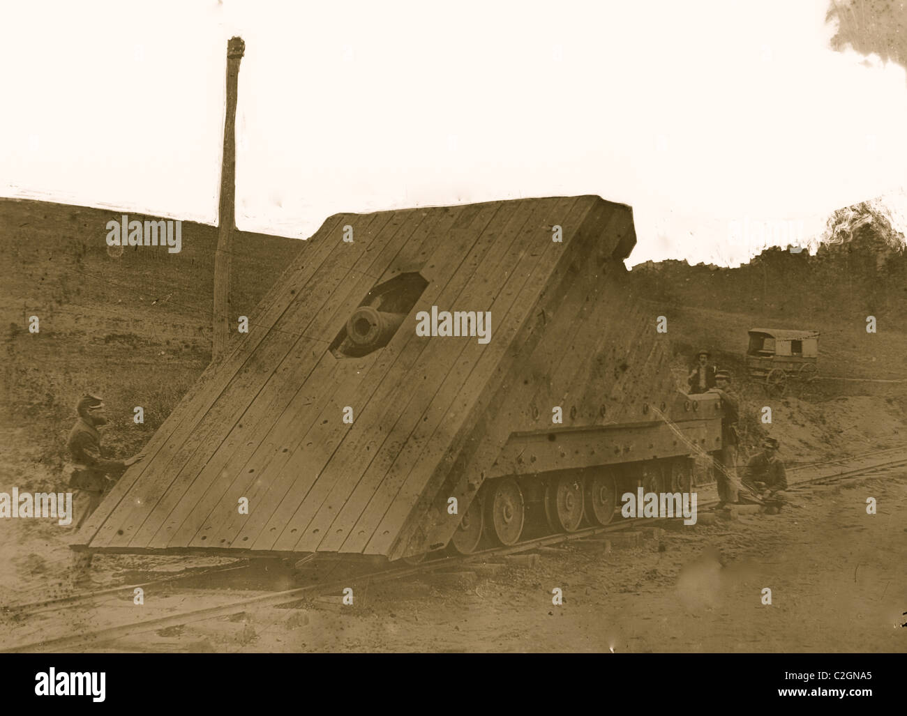 Artillery gun railroad hi-res stock photography and images - Alamy