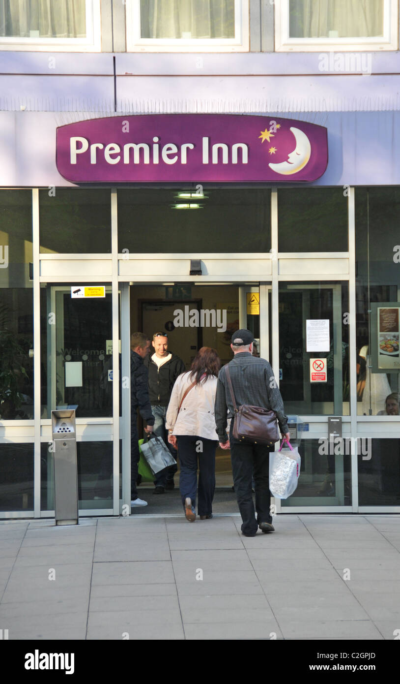Premier inn london hi-res stock photography and images - Alamy