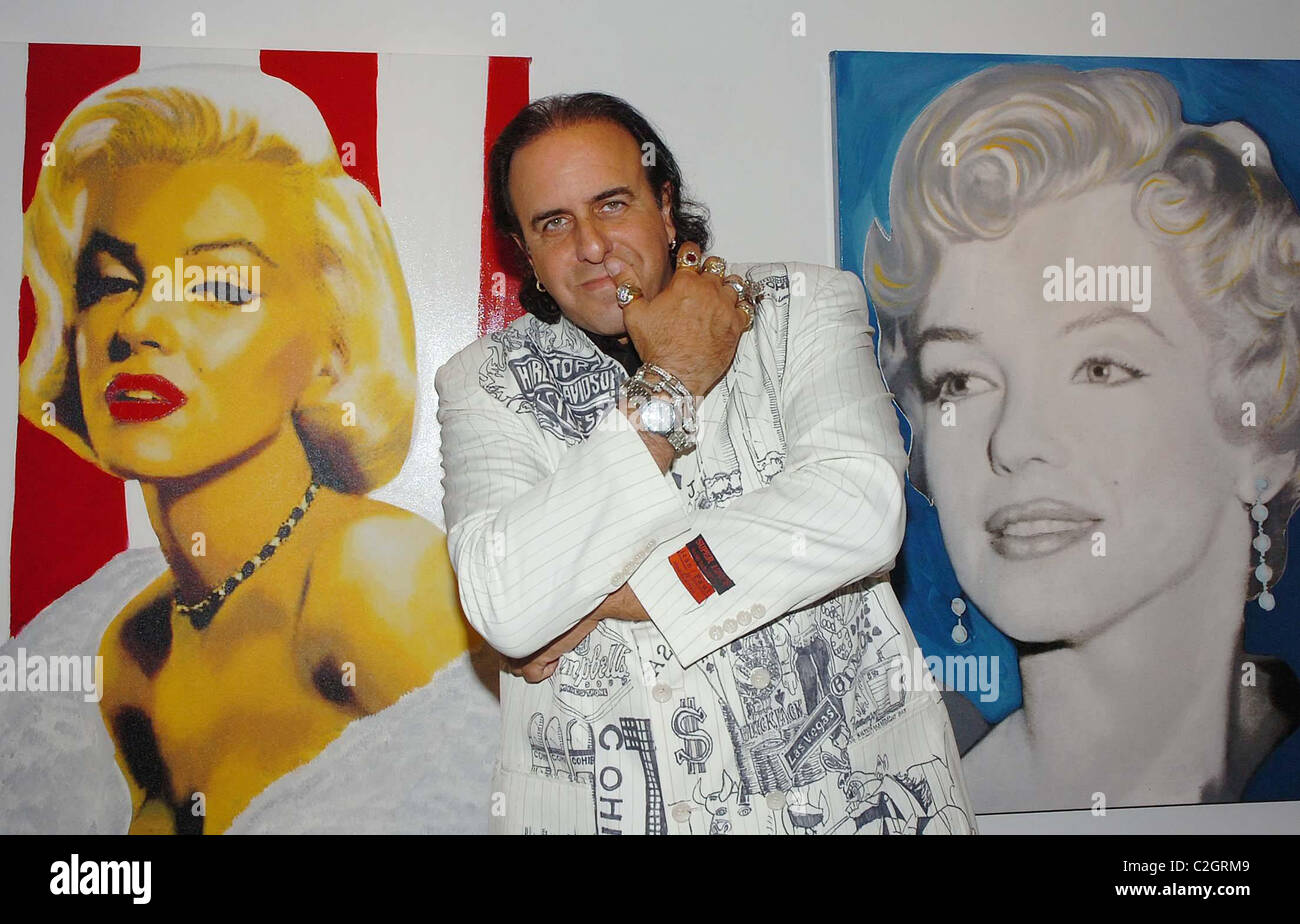 Andy Warhol's former assistant at the Factory Steve kaufman at the Dame ...