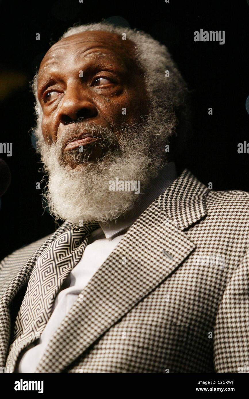 Dick Gregory 30th Anniversary WPFW 89.3 Pacifica Gala and Pacifica ...