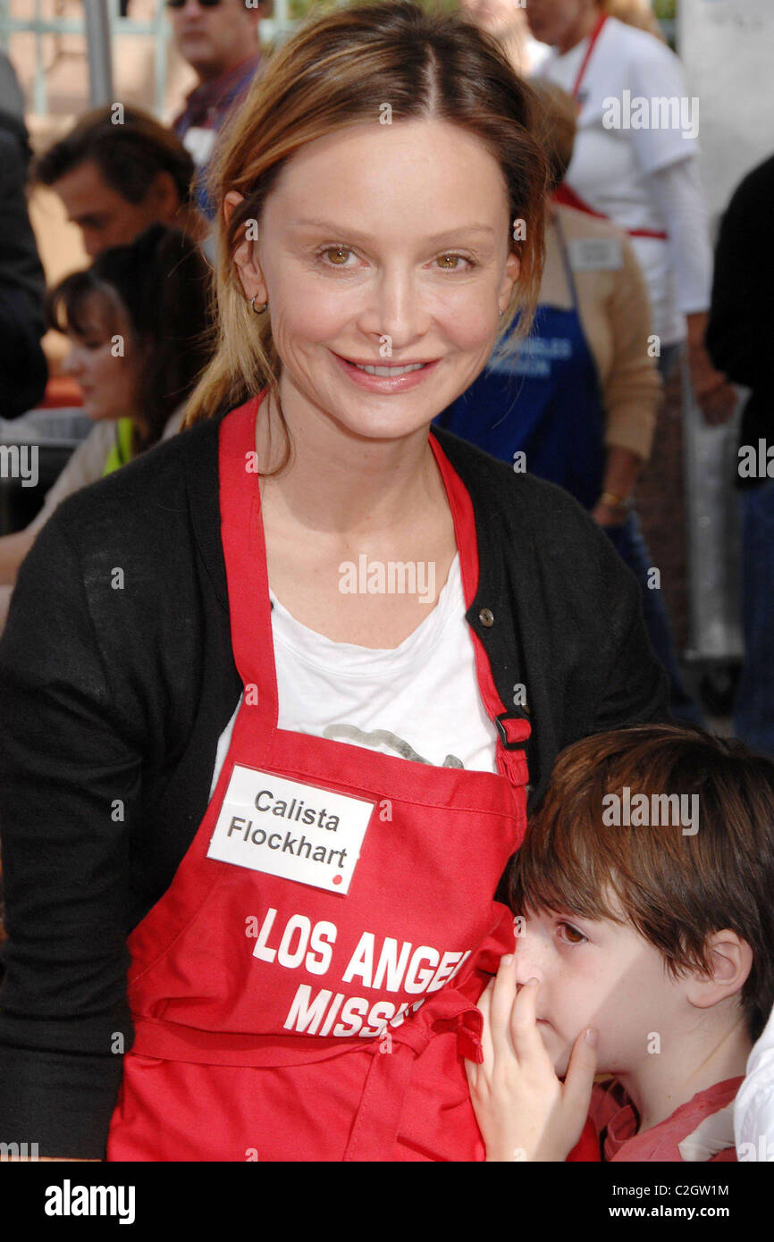 Calista Flockhart and son Liam 'Thanksgiving for the Homeless' at the ...
