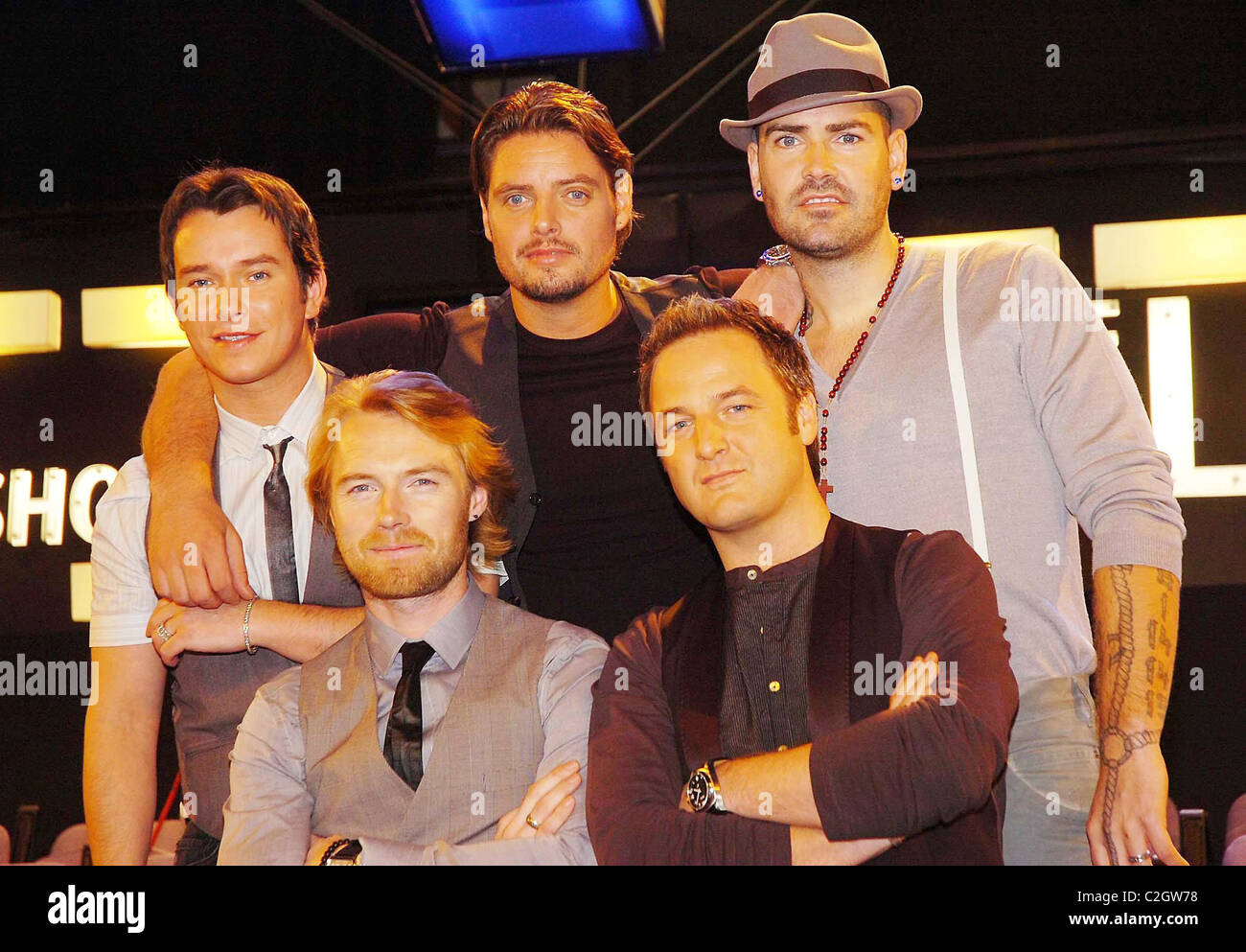 Stephen Gately, Keith Duffy, Shane Lynch, Ronan Keating and Mikey ...