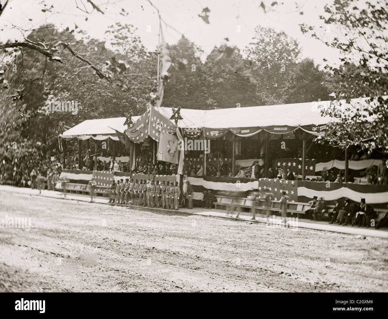 Reviewing stand hi-res stock photography and images - Alamy