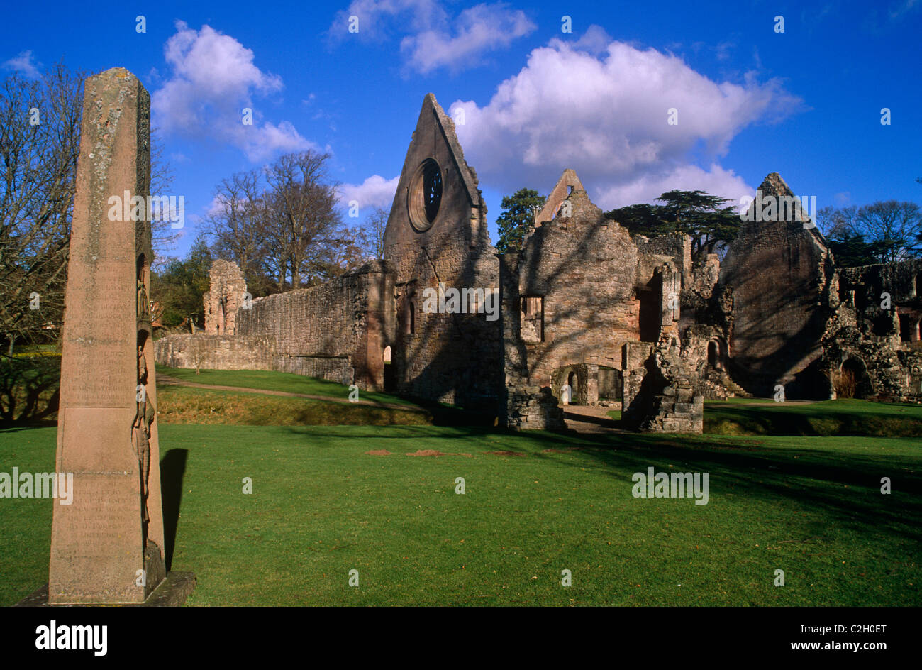 Dryburgh monastery hi-res stock photography and images - Alamy